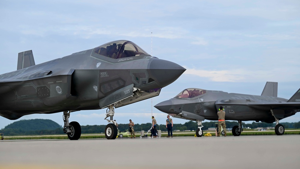 DVIDS - Images - 58th FS at Northern Lightning 2022 [Image 11 of 13]