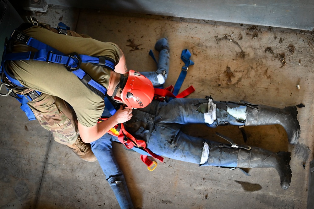 DVIDS - Images - 165AW Firefighters participate in 96 Hour Contingency ...