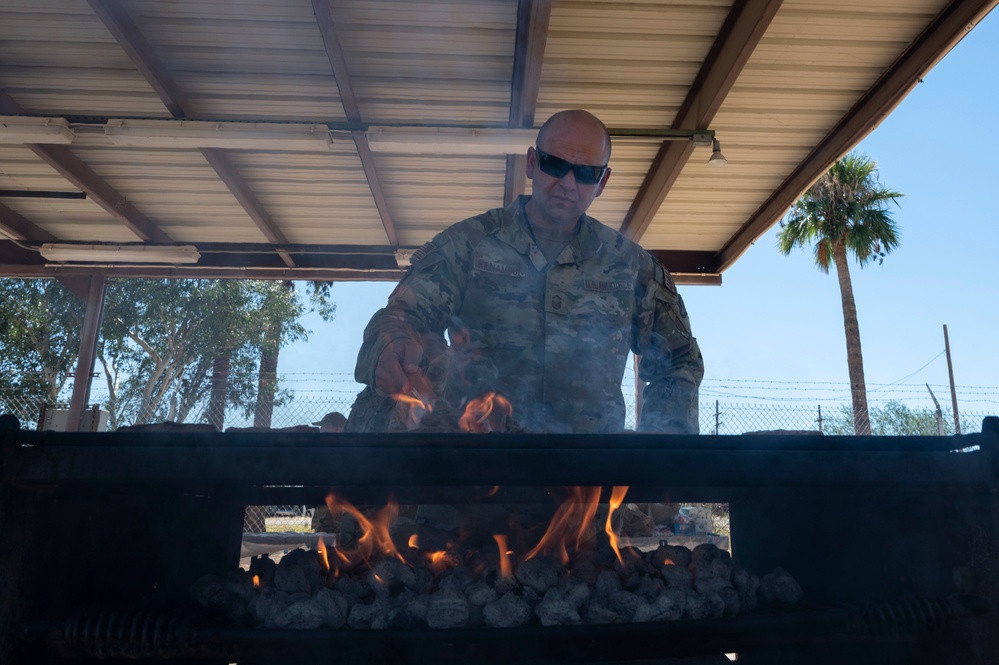 DVIDS - Images - Suicide Awareness Morale Event [Image 5 of 5]