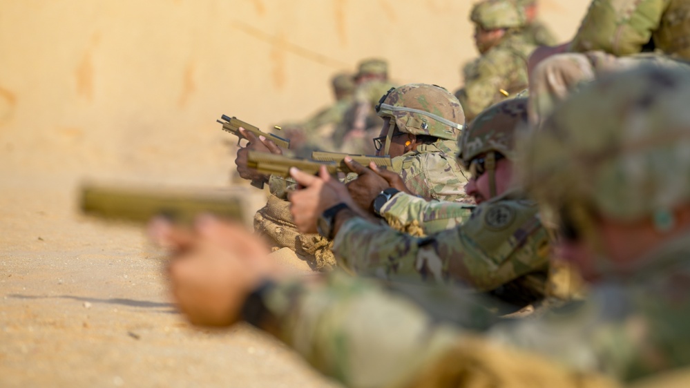 DVIDS - Images - Task Force Americal weapons training [Image 6 of 20]