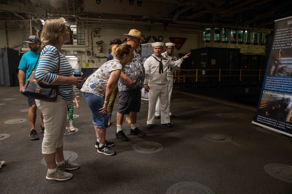 DVIDS - Images - Makin Island Participates in NBSD Centential Event ...