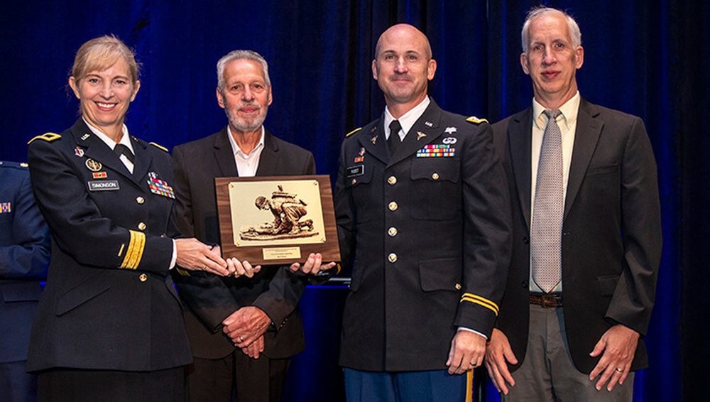 DVIDS - Images - Young Investigators and Poster Awardees Recognized at ...