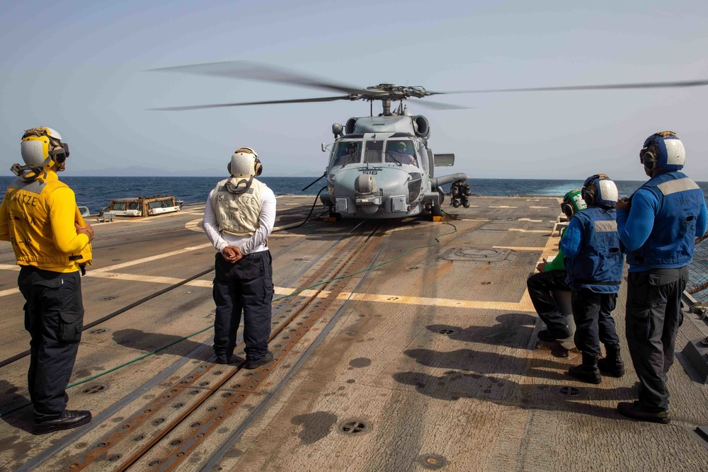 DVIDS - Images - USS Nitze transits the Bab Al Mandeb [Image 4 of 5]