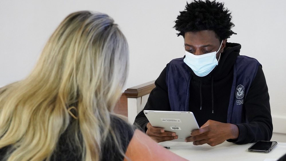 DVIDS - Images - FEMA Helps Hurricane Ian Survivors [Image 1 of 7]