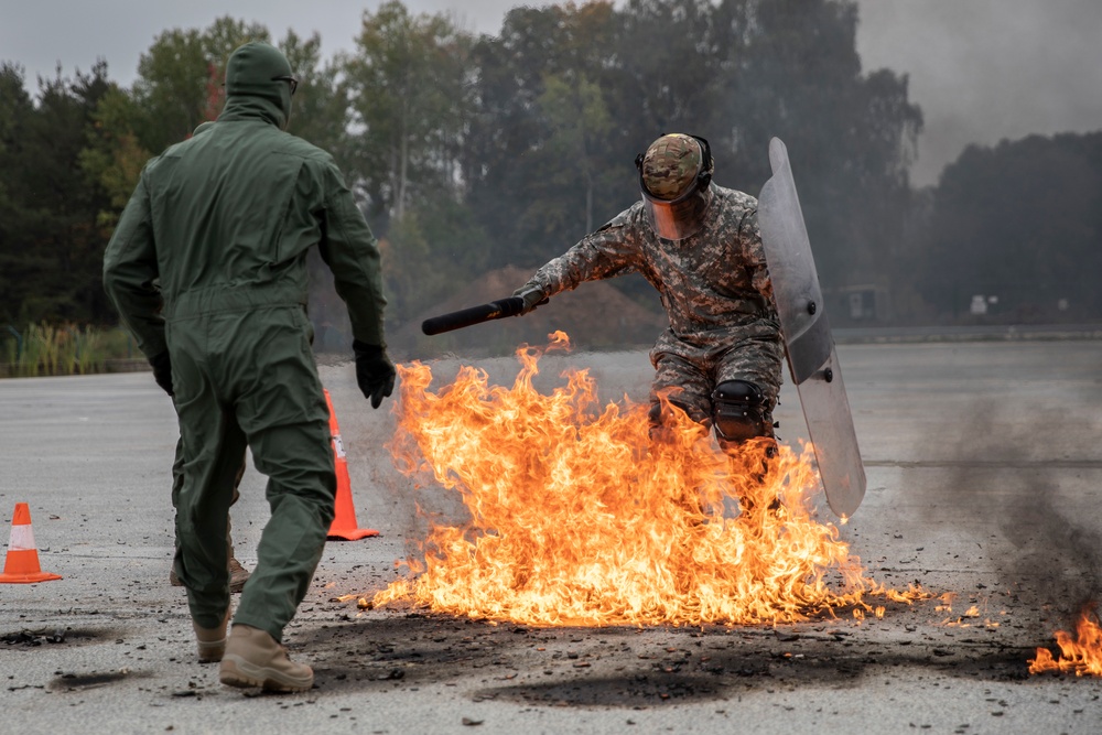 DVIDS - Images - Task Force Nighthawk conduct fire phobia training ...