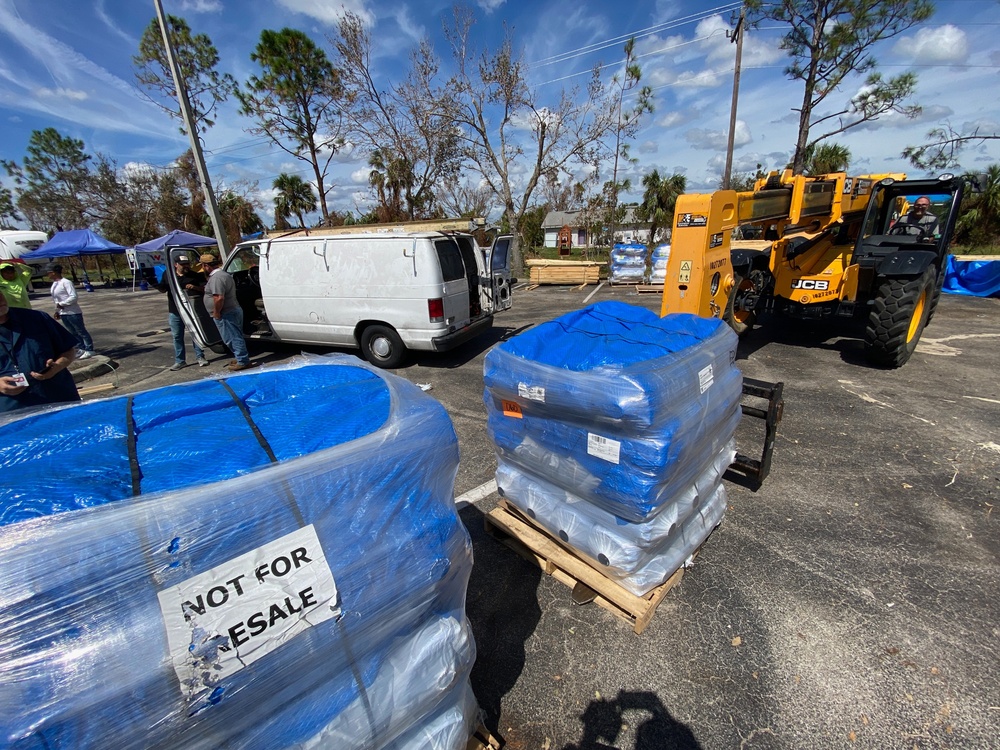 DVIDS - Images - US Army Corps of Engineers Pick-up Supplies for ...