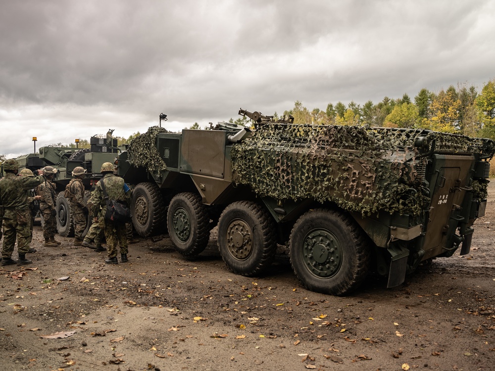 DVIDS - Images - Resolute Dragon 22 | 3rd TB Marines and JGSDF Soldiers ...