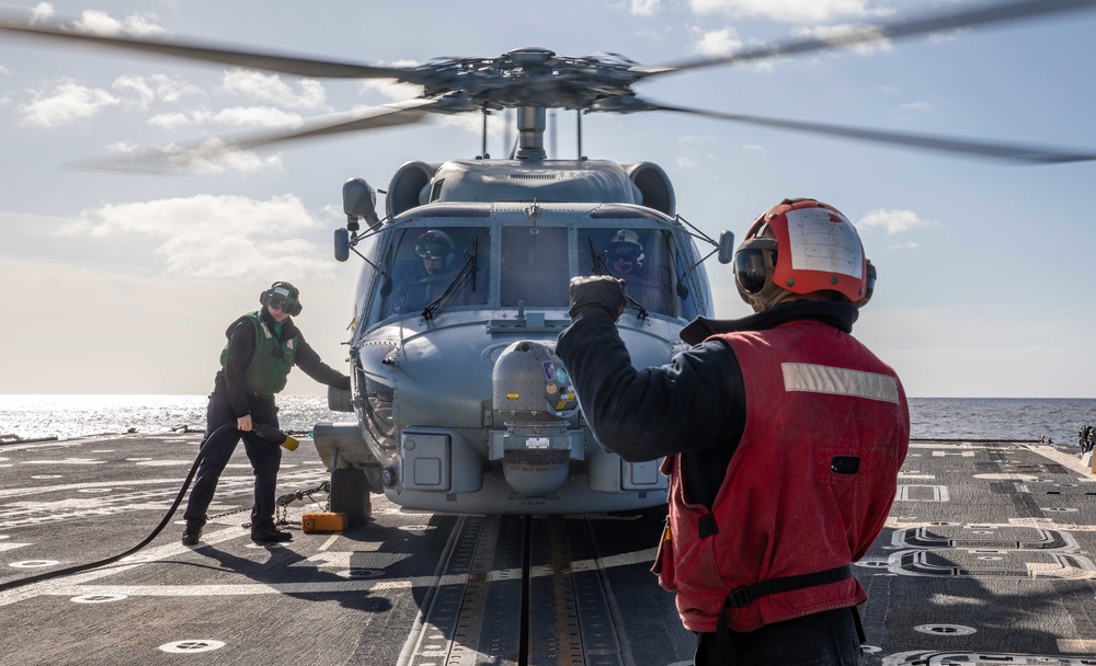 DVIDS - Images - 221010-N-HD110-0297 [Image 5 of 7]