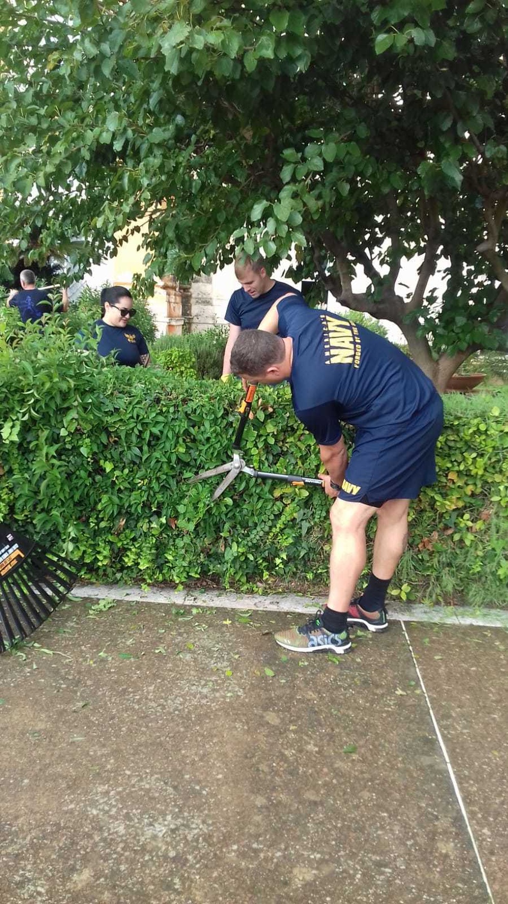 DVIDS - Images - NSA Naples COMREL [Image 3 of 3]