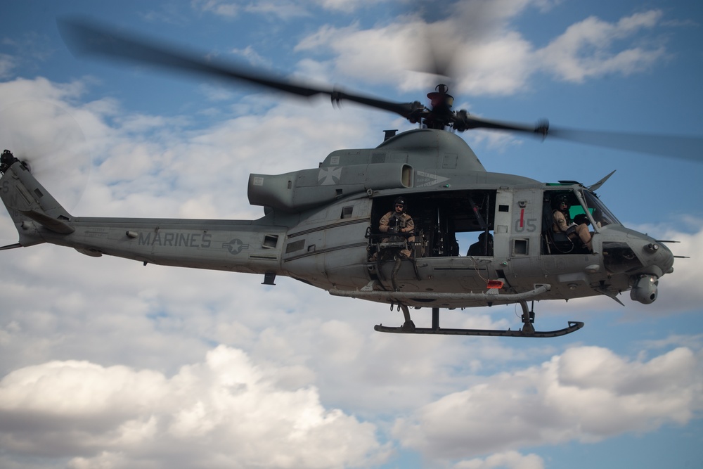 DVIDS - Images - WTI 1-23: UH-1Y Venom Battle Drills [Image 2 of 8]