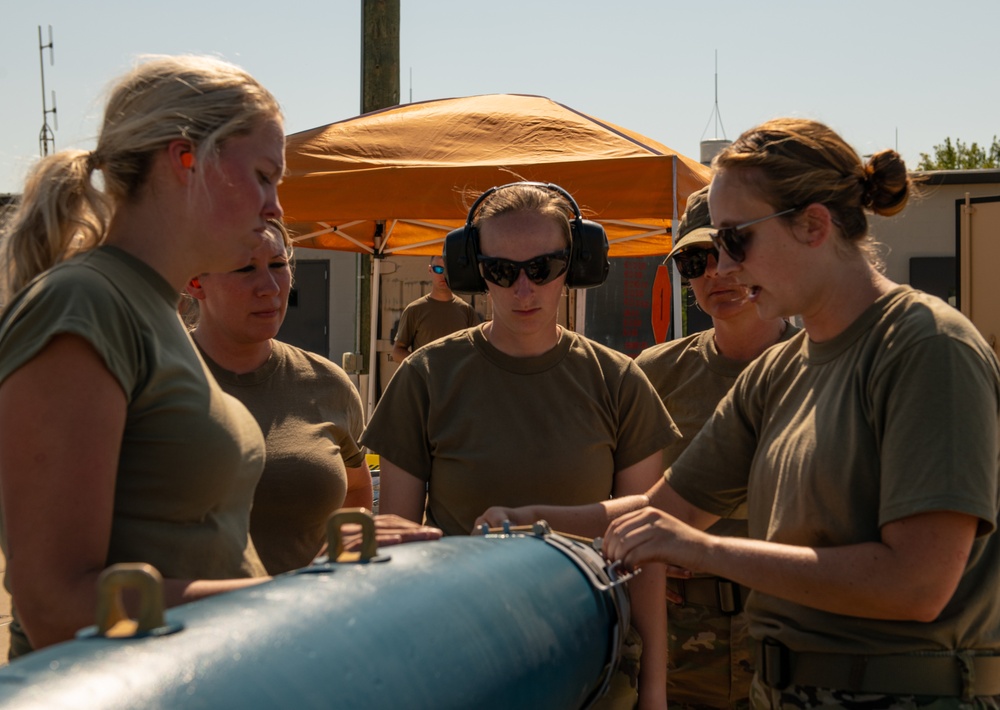 DVIDS - Images - Munitions build team makes history at 122nd FW [Image ...