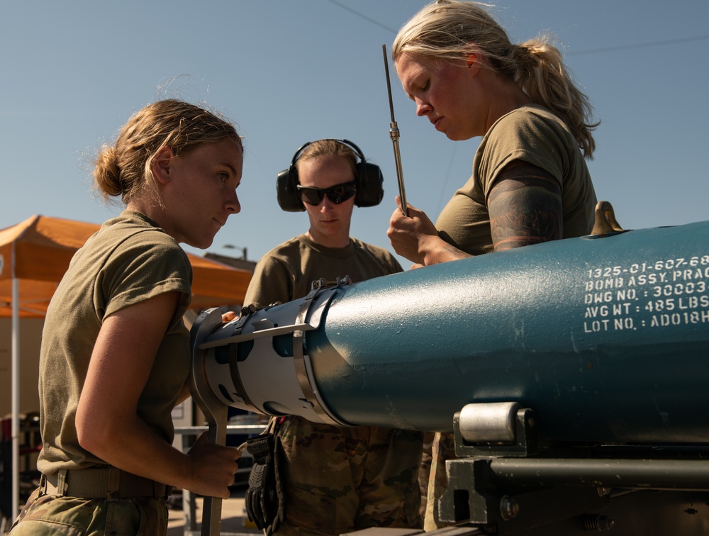 DVIDS - Images - Munitions build team makes history at 122nd FW [Image ...