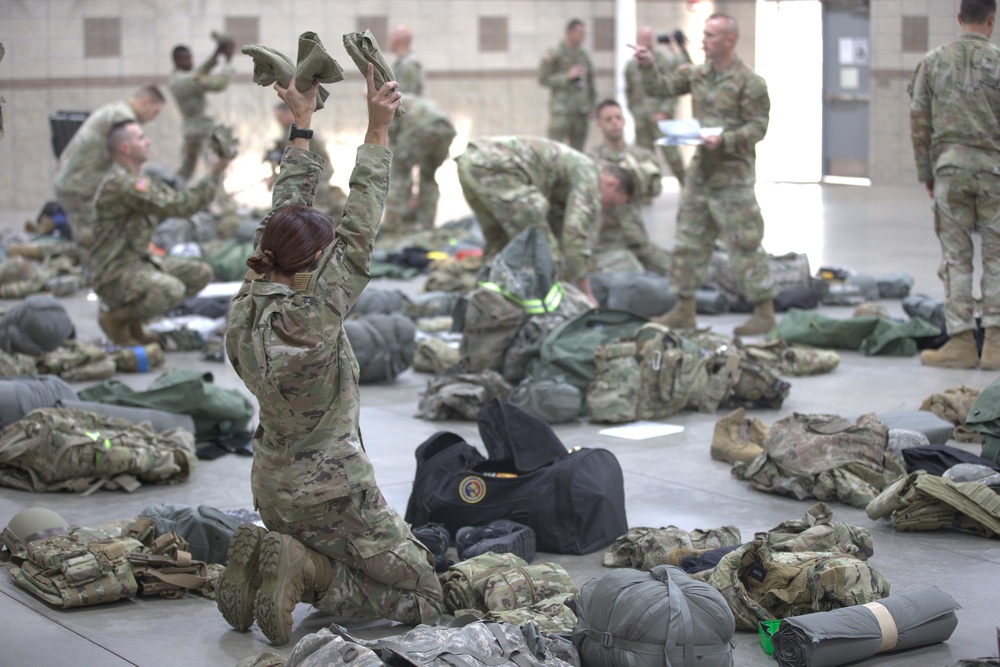 DVIDS - Images - Best Warrior Competition UTNG [Image 3 of 6]