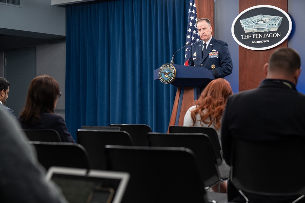 DVIDS - Images - Pentagon Press Briefing [Image 9 of 10]