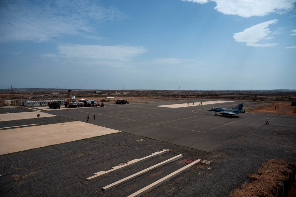 DVIDS - Images - U.S., French emergency landing exercise [Image 1 of 6]