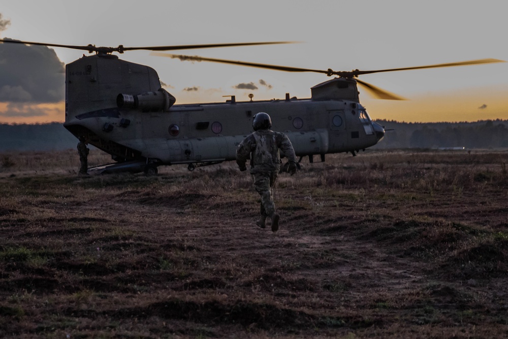 DVIDS - Images - Task Force Desert Knight Conducts Live-Fire ...