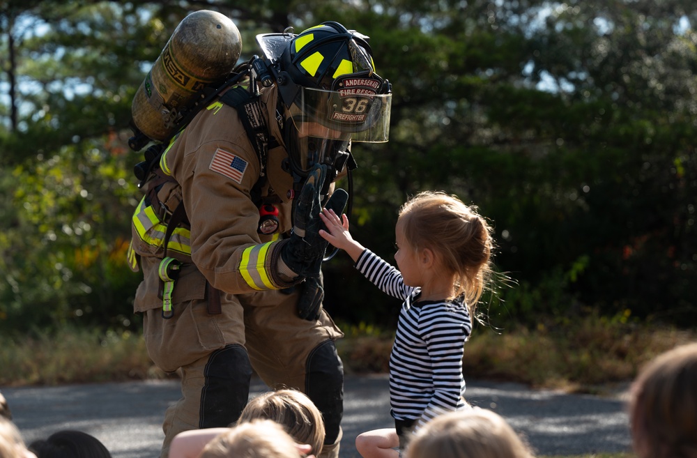 DVIDS - Images - Fire Safety Demonstration [Image 2 of 3]