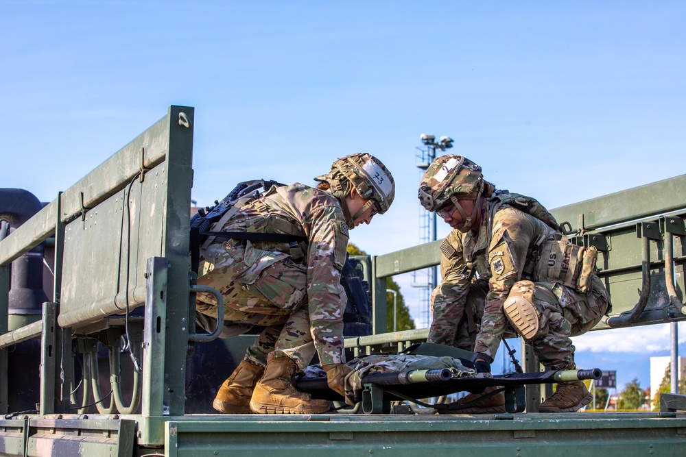 DVIDS - Images - SETAF- AF Medics prepare for EFMB [Image 1 of 3]