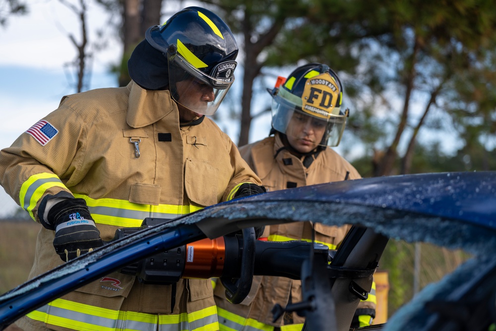 DVIDS - Images - Firefighters showcase capabilities [Image 5 of 6]