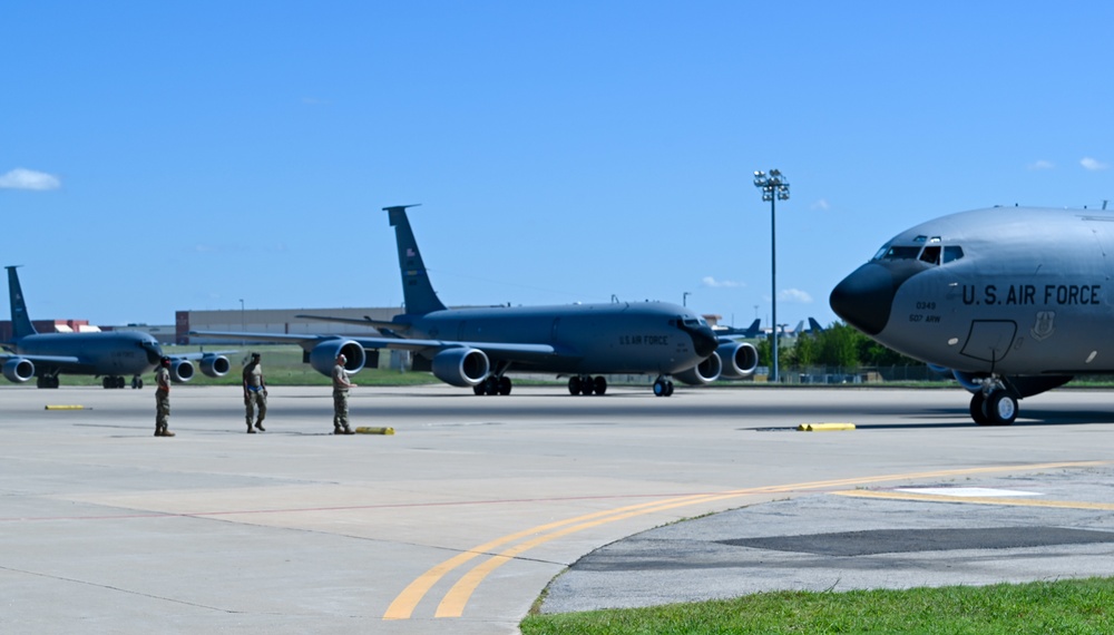 DVIDS - News - Reserve refueling wing completes NORI