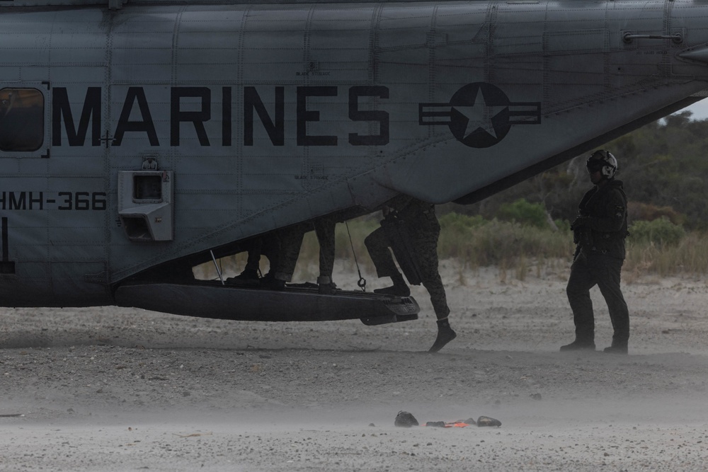 DVIDS - Images - 26th MEU Maritime Special Purpose Force Conducts ...