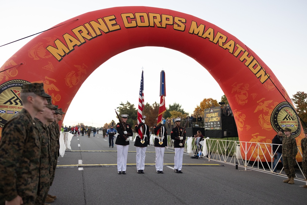 DVIDS - Images - 47th Marine Corps Marathon [Image 2 of 4]