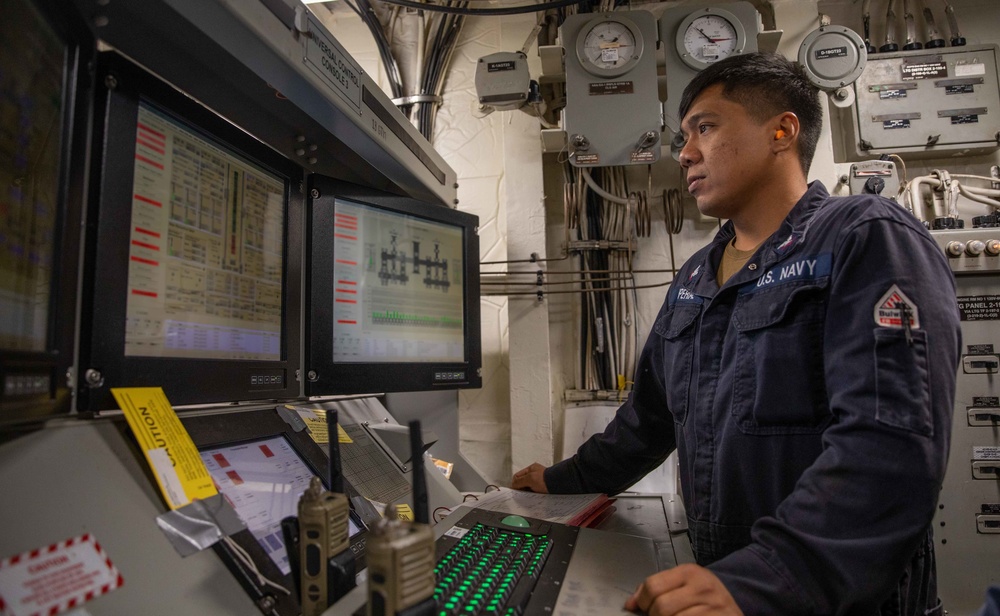 DVIDS - Images - 221031-N-HD110-0187 [Image 3 of 8]