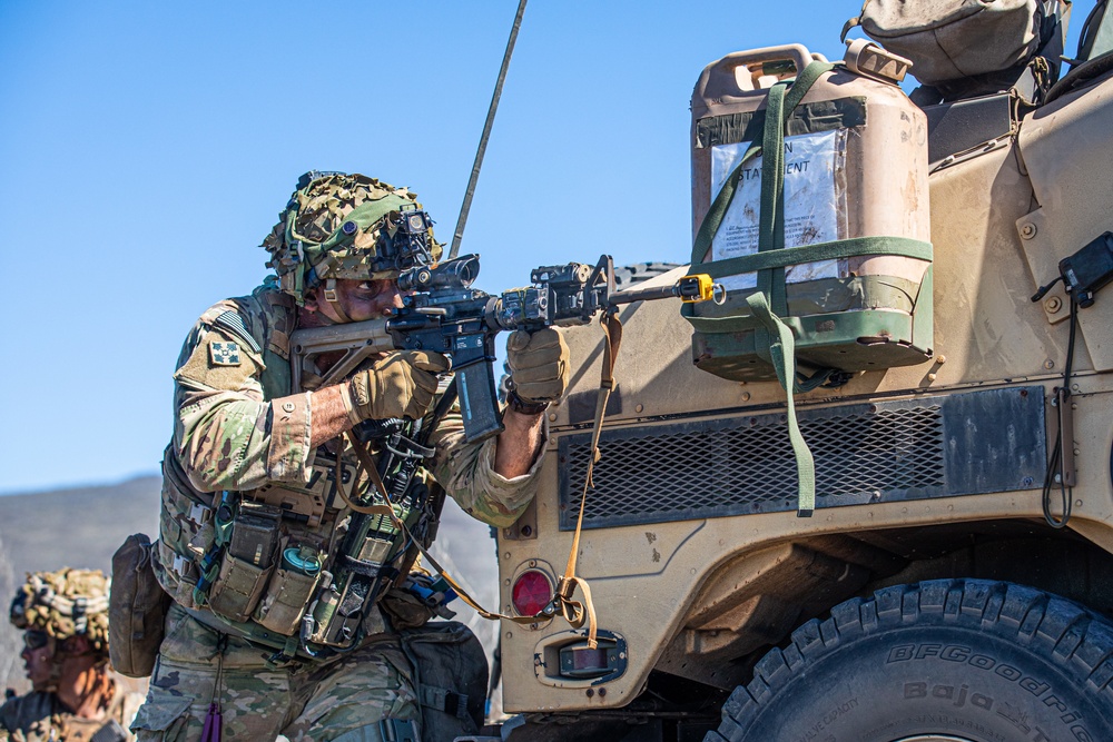 DVIDS - Images - JPMRC 23-01 2IBCT Tactical Movement [Image 9 of 23]