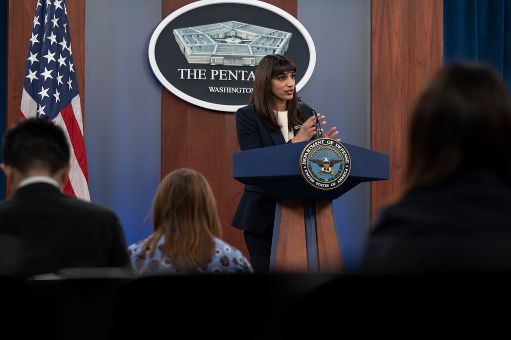 DVIDS - Images - Pentagon Press Briefing [Image 7 of 8]