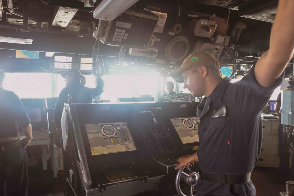 DVIDS - Images - The Sullivans transits the Bab al-Mandeb [Image 8 of 9]