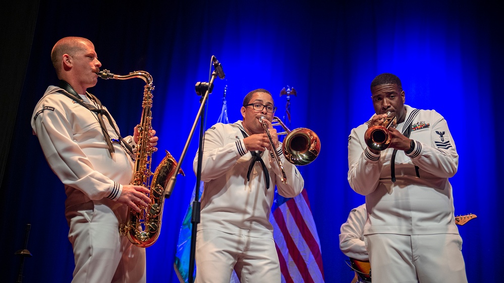 DVIDS - Images - U.S. Fleet Forces Band Playing at El Centro Cultural ...