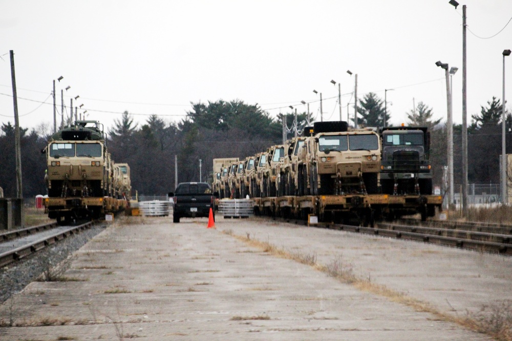 DVIDS - Images - Fort McCoy supports rail movement for Army Reserve’s ...