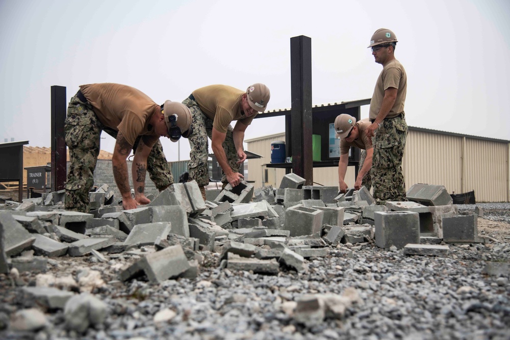 DVIDS - Images - NMCB 133 Conducts Homeport Operations [Image 5 of 7]