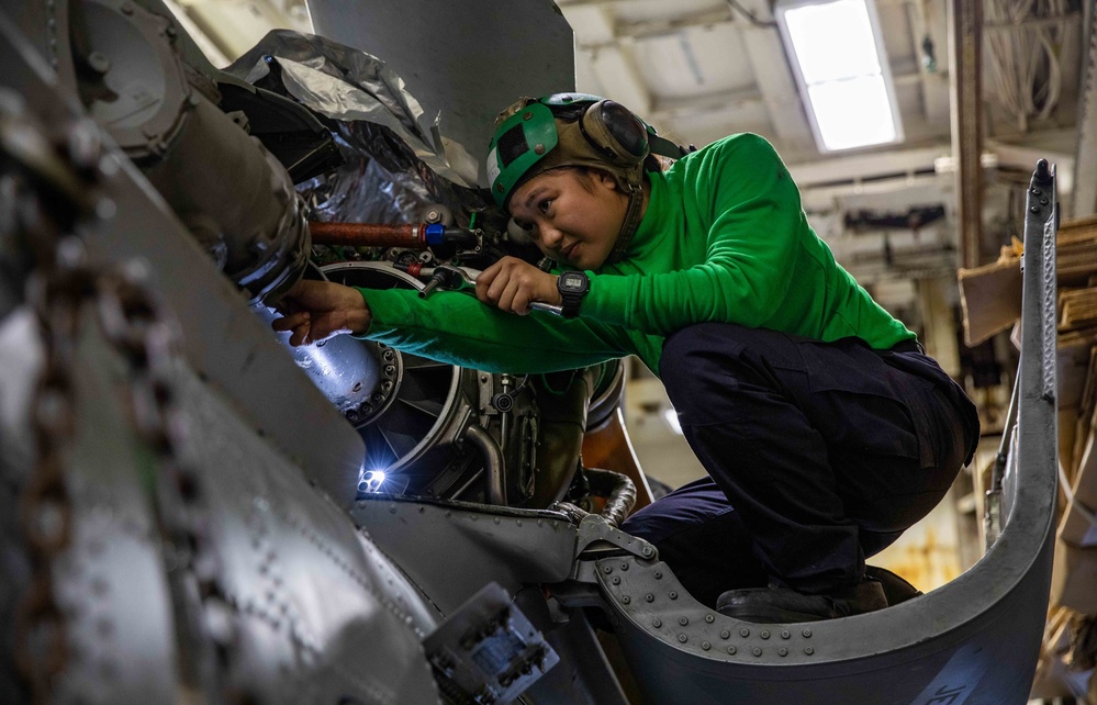 DVIDS - Images - 221105-N-HD110-0217 [Image 4 of 8]