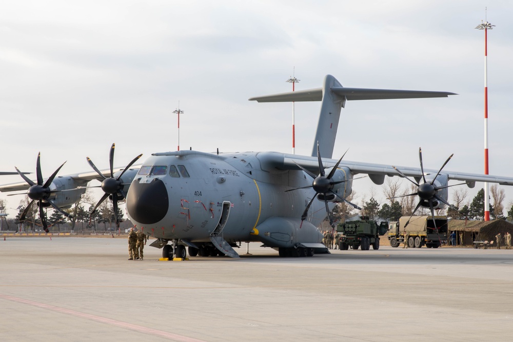 DVIDS - Images - Romanian HIMARS team increase capability with Royal ...