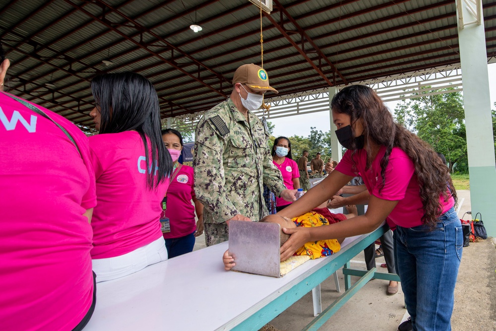 DVIDS - Images - Pacific Partnership 2022 conducts health fair at ...