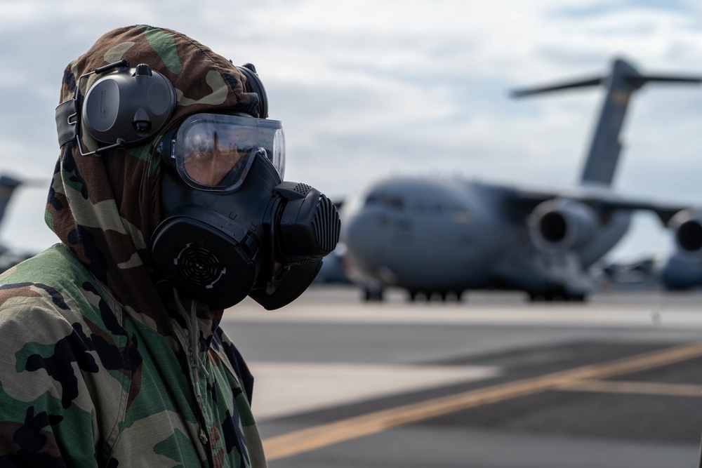 DVIDS - Images - 15th Wing participates in decontamination exercise ...