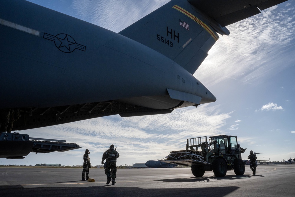 DVIDS - Images - 15th Wing participates in decontamination exercise ...