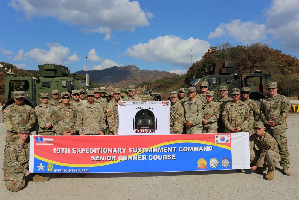 DVIDS - Images - 19th Expeditionary Sustainment Command Senior Gunner ...