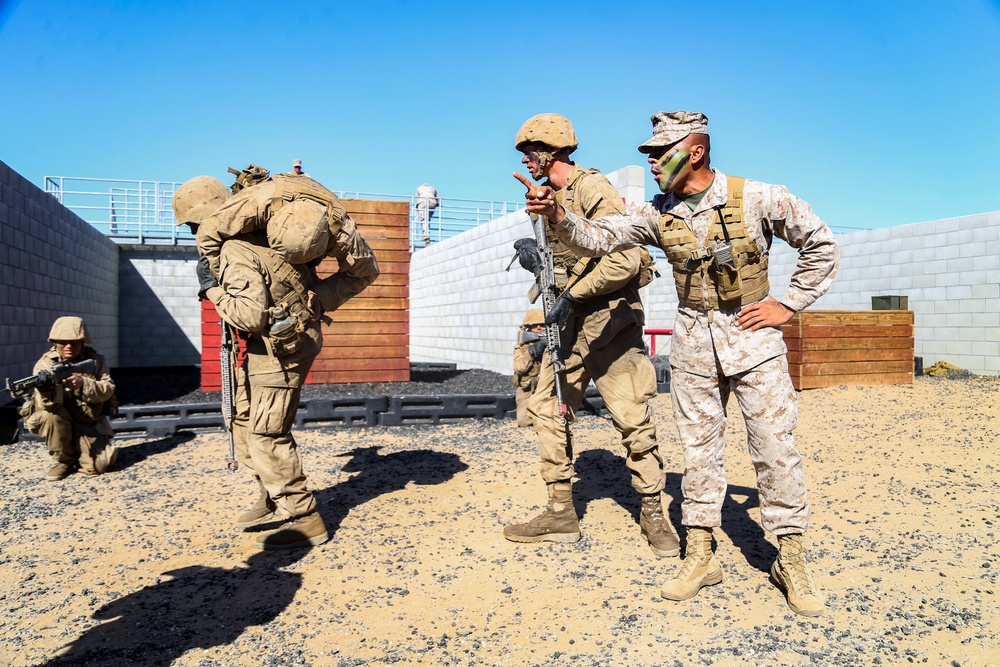 DVIDS - Images - Golf Company 12 Stalls [Image 3 of 16]