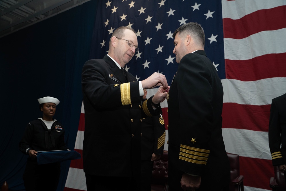 DVIDS - Images - Kearsarge Change of Command Ceremony [Image 3 of 8]