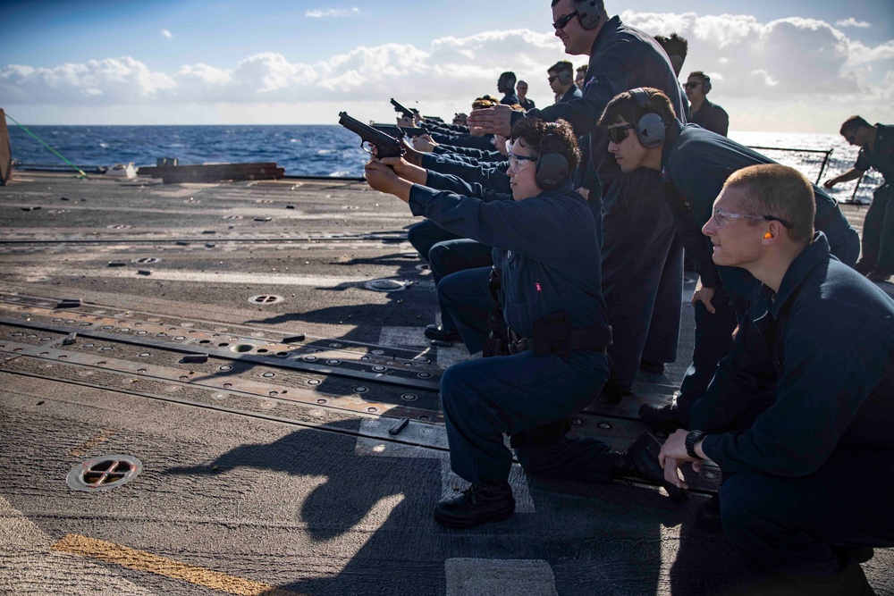 DVIDS - Images - USS Farragut (DDG 99) Daily Operations [Image 3 of 5]
