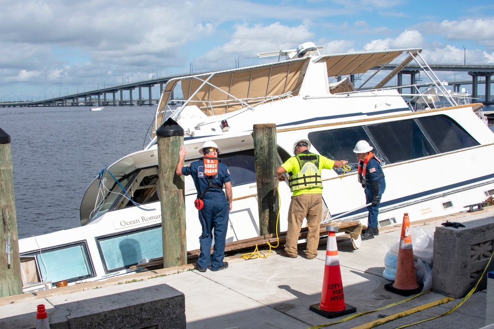 DVIDS - Images - USCG Works With Partners to Assess, Mitigate Hurricane ...