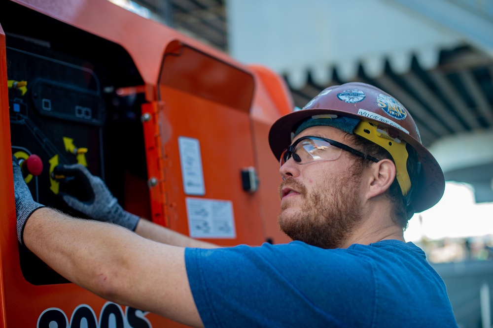 DVIDS - Images - Truman is the flagship of the Harry S. Truman Carrier ...