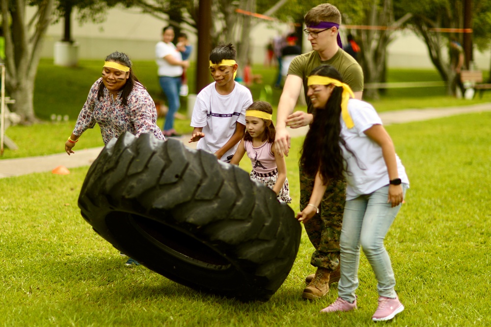 DVIDS - Images - MSGs host Kids Field Day in El Salvador [Image 2 of 6]