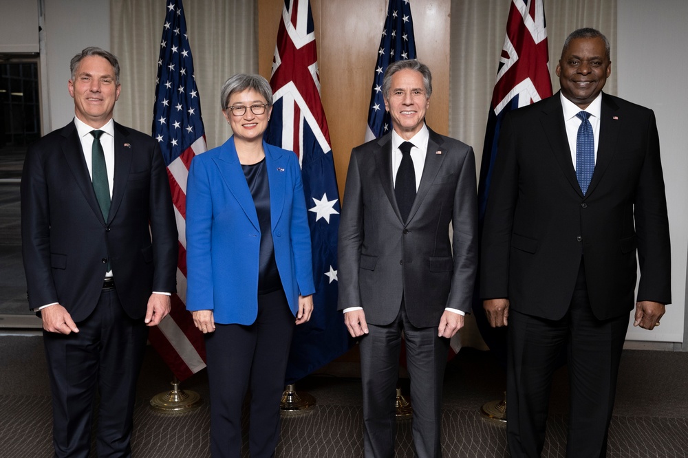 DVIDS - Images - SECDEF AUSMIN Press Availability [Image 3 of 11]