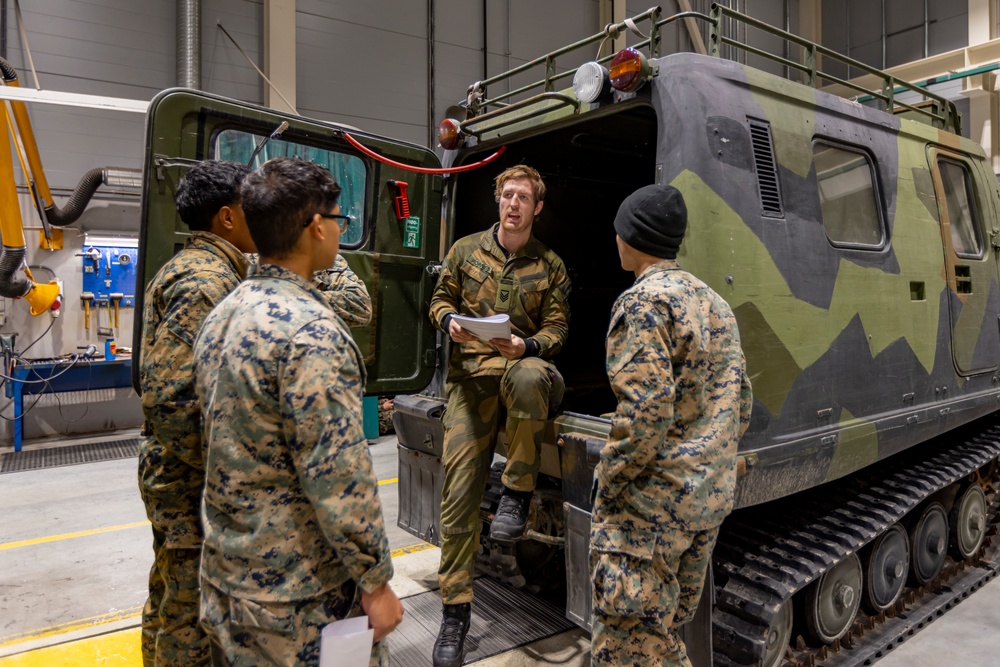 DVIDS - Images - Belted Vehicle Course [Image 7 of 9]