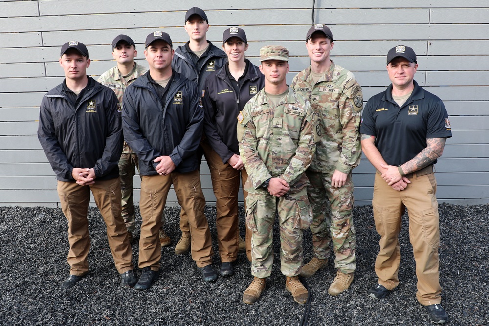 DVIDS - Images - PFC Dustin H. Carr Air Assault graduation [Image 5 of 5]