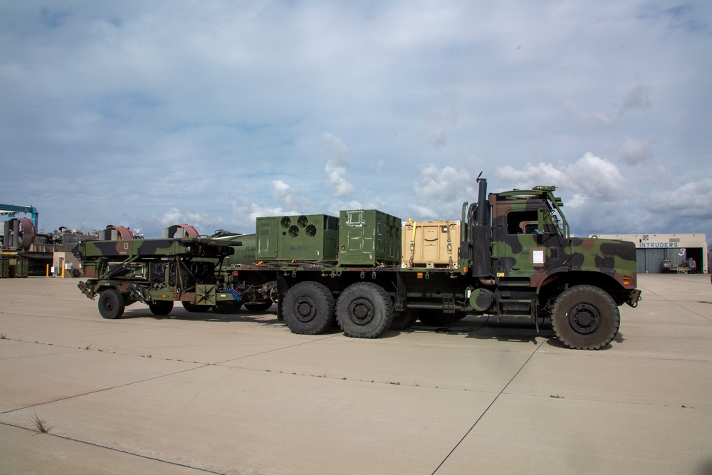 DVIDS - Images - Steel Knight 23: MACG-38 loads an AN/TPS-80 G/ATOR on ...