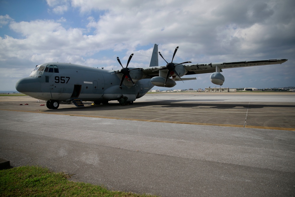 DVIDS - Images - VMGR-152 Refuels Hornets during Ryukyu Vice 23 [Image ...